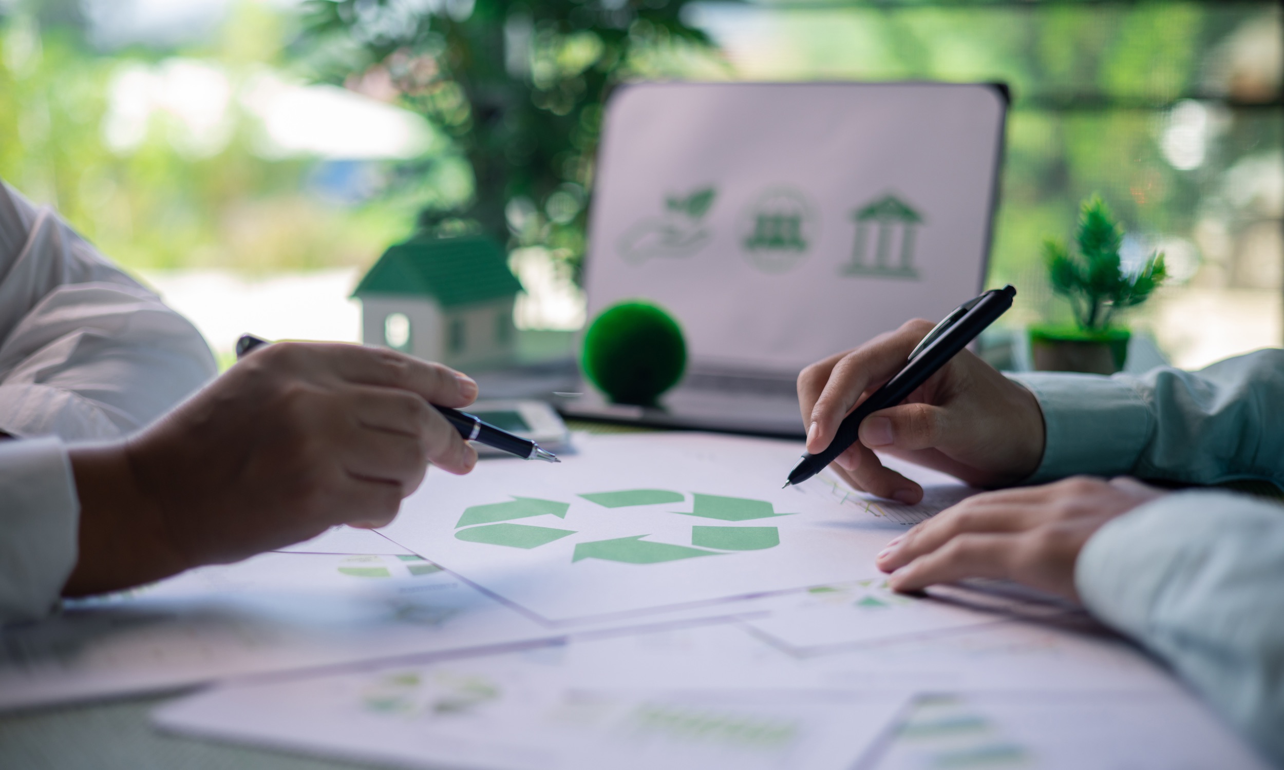 Estrategias clave para la sostenibilidad en las empresas | efiquality